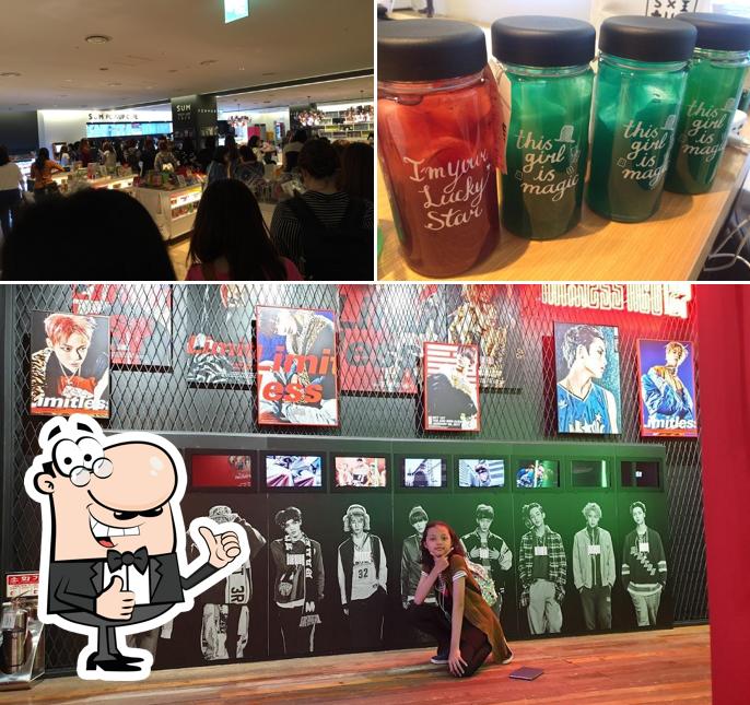SM Town & Cafe, Seul, 513 Yeongdong-daero - Opiniones del restaurante