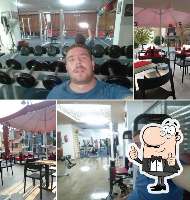 Filopati's Coffe,Grill,Pizza,Burgers and More, Rrëshen - Restaurant ...