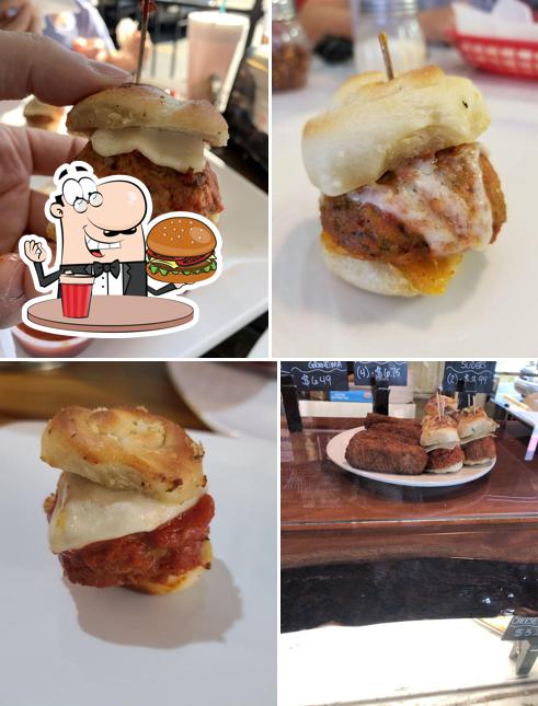 Super Sardo's Pizza, Largo - Restaurant menu, prices and reviews