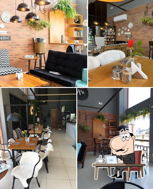 Le Bari Café, Canela - Restaurant menu and reviews