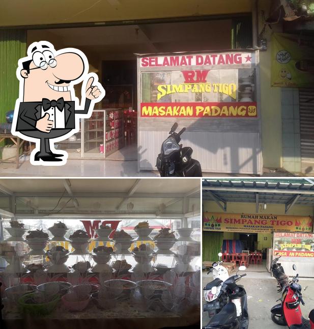 Rumah Makan Padang Simpang Tigo restaurant, Indonesia, Jl. Raya ...