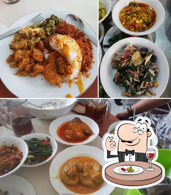 Restoran Simpang Raya Semarang, Semarang - Restaurant menu, prices and ...