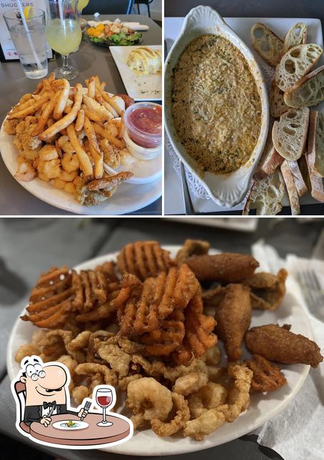 Back 2 Shuckers, Oak Island - Restaurant menu, prices and reviews