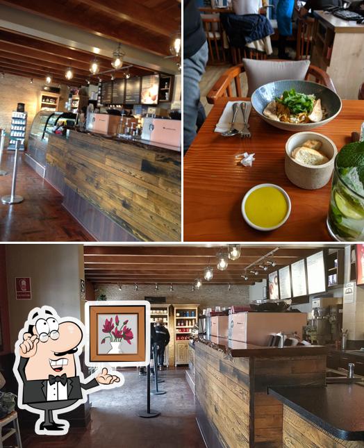Starbucks cafe, Cusco, Loreto 115 - Restaurant menu and reviews