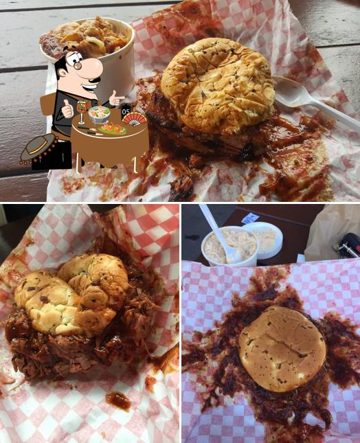 Pecos Pit Bar-B-Que (SoDo), Seattle - Restaurant menu, prices and reviews