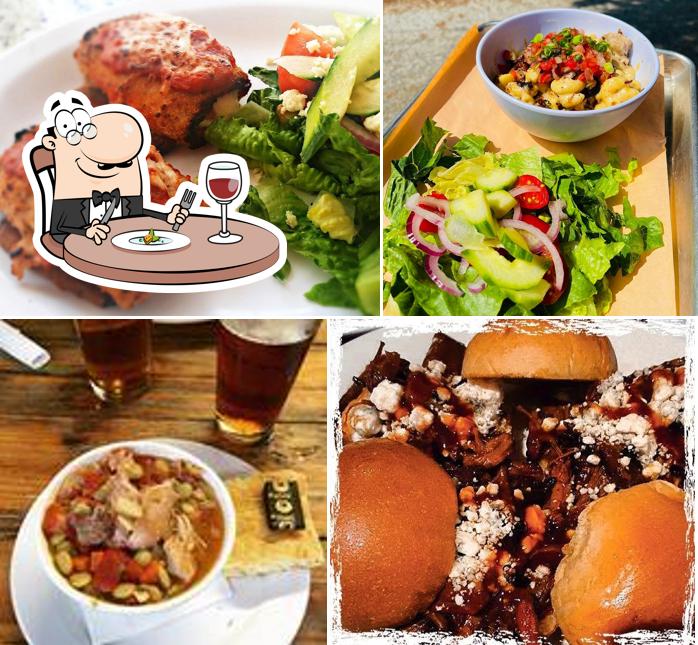 Two Drummers Smokehouse in Toano - Restaurant menu and reviews