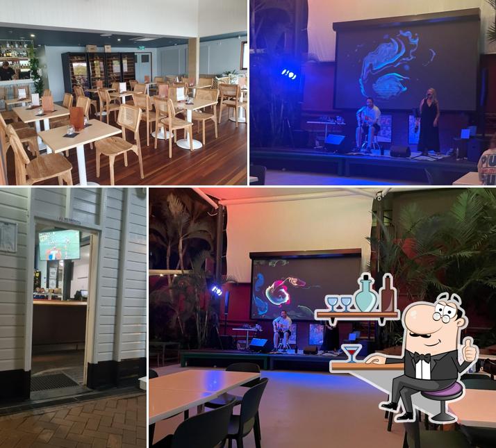 Verandah Bar, Port Douglas - Restaurant menu, prices and reviews