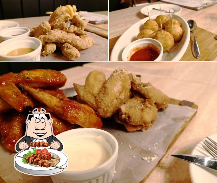 Ado's restaurant, Bacolod, PX26+XR7 - Restaurant reviews