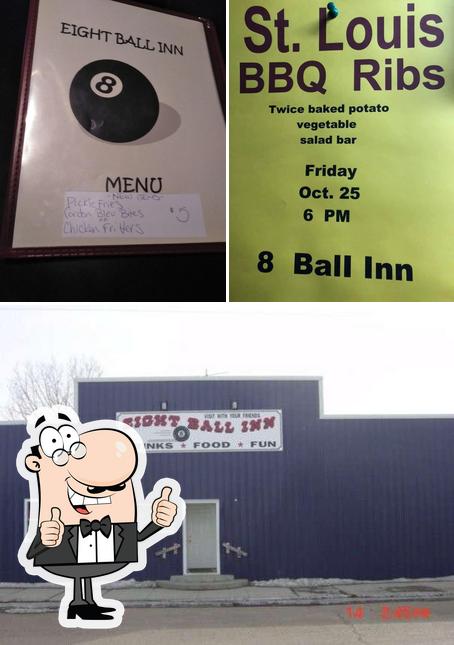 Eight Ball in Medicine Lake - Restaurant reviews