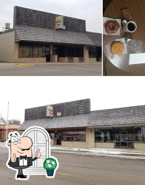 R & R Bakery, Clara City - Restaurant menu, prices and reviews