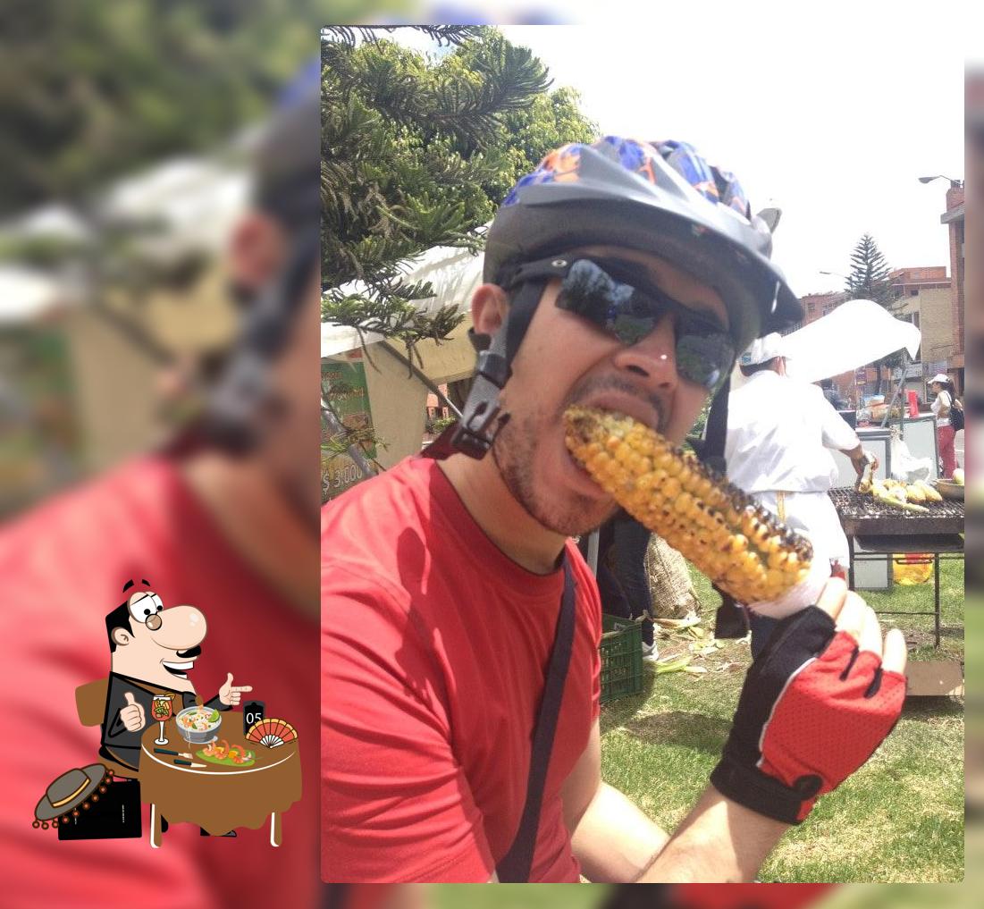 Barbacoa El Palacio De La Mazorca / Ciclovia, Colombia