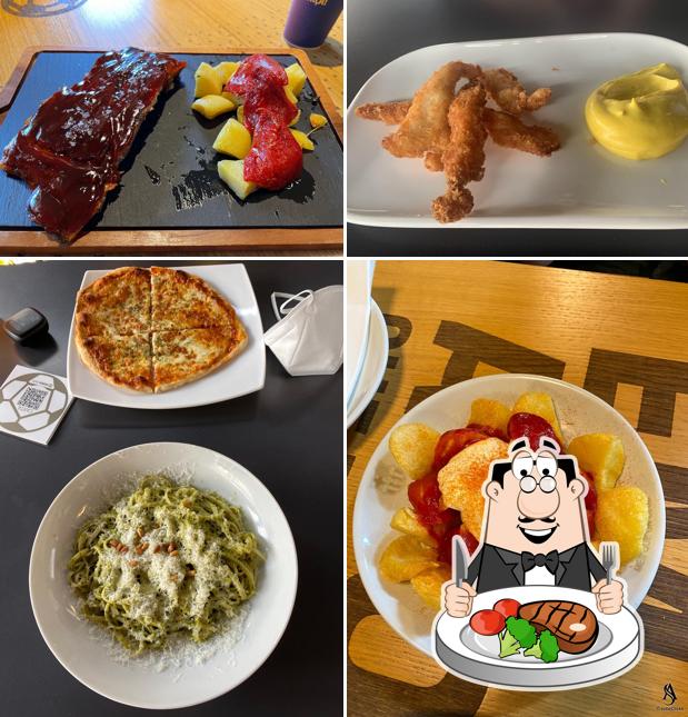 Barça Cafe, Barcelona, Collblanc - Restaurant menu, prices and reviews