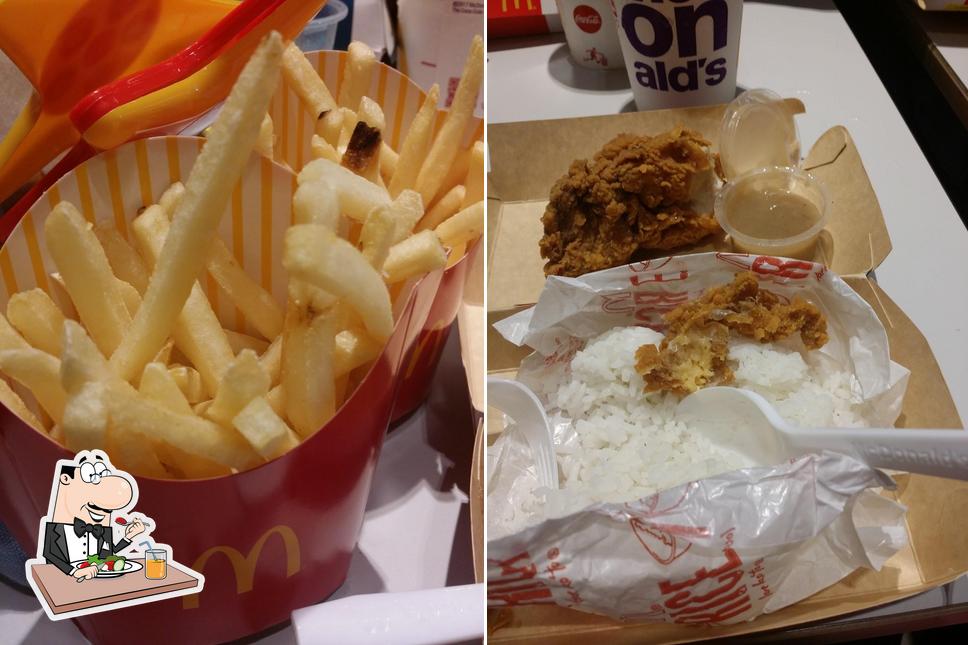 MCDO SM AURA cafe, Taguig - Restaurant reviews