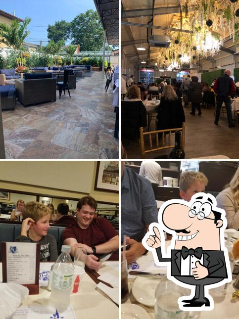 King Umberto in Elmont - Restaurant menu and reviews