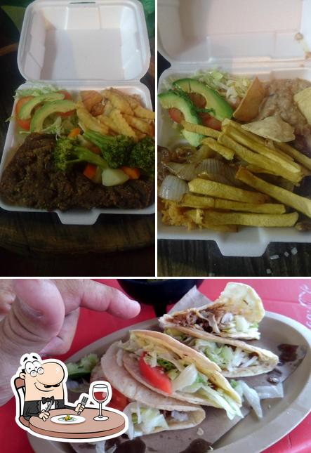 Santana Tacos and Lonches, Nuevo Progreso - Restaurant menu, prices and ...