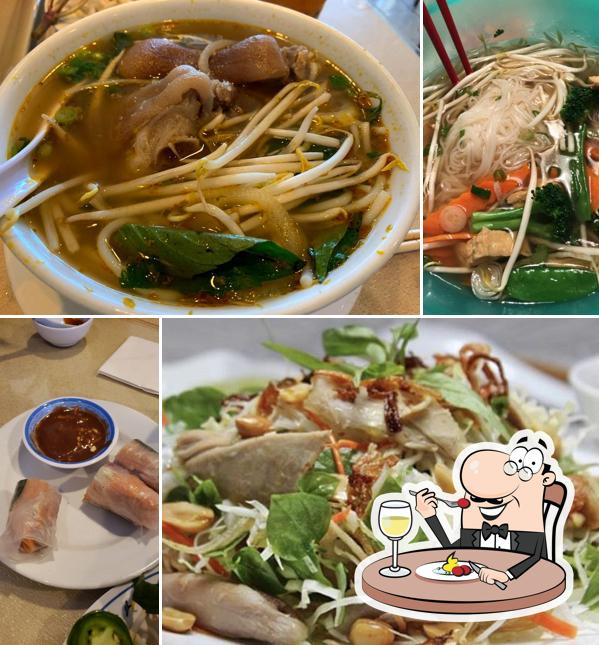 Pho Paris Restaurant, Peabody - Restaurant menu, prices and reviews