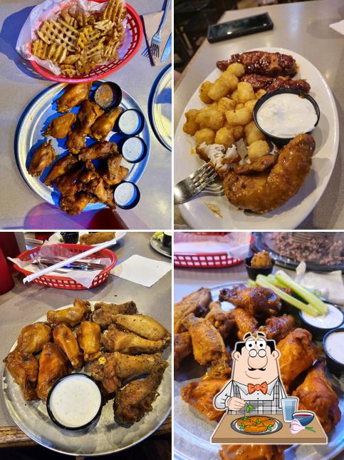 Pluckers Wing Bar, San Antonio - Restaurant menu, prices and reviews