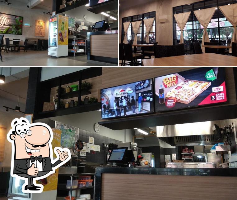 Pizza Hut Delivery - PHD Indonesia pizzeria, Ciomas - Restaurant menu ...