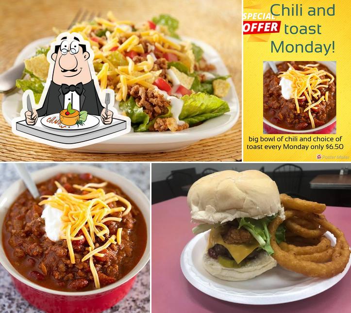 Little t's Corner Cafe in Thunder Bay - Restaurant reviews