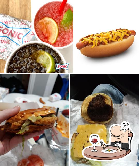 Best american restaurants in Azle, summer 2024 - Restaurant Guru