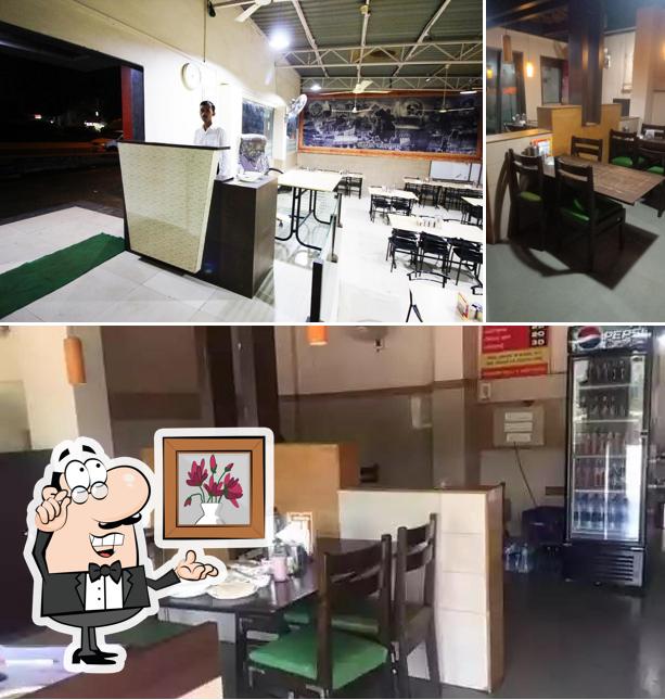 Hotel Marathi Khasiyat (Akkha Masur Specialist), Kolhapur, P756+658 ...