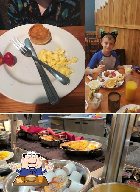 Loose Moose Bar & Grill, Williamsburg - Restaurant menu, prices and reviews