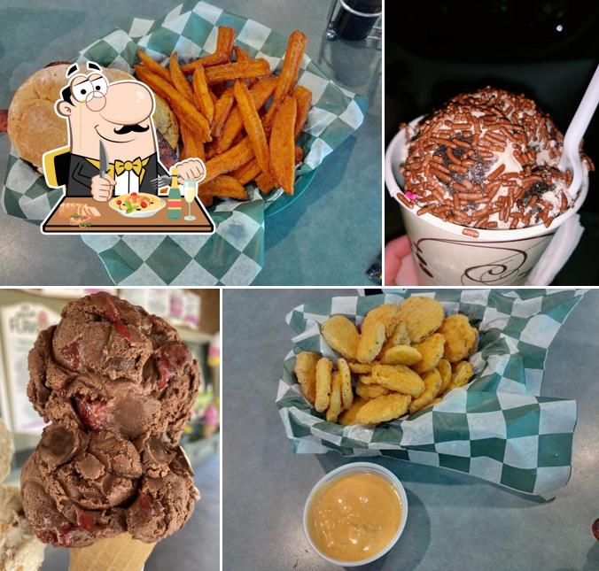 Country Whip, Acushnet - Restaurant menu, prices and reviews