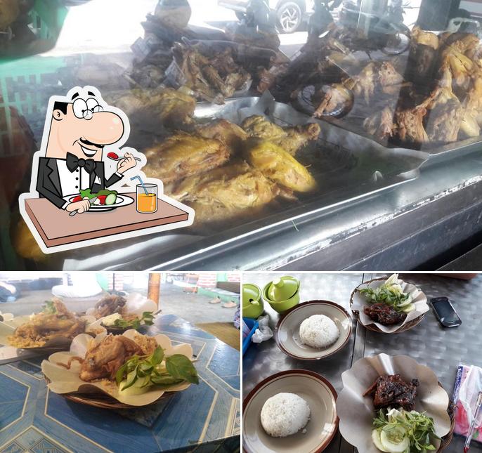 Restaurante Traditional Java Menu Mbak Apri, Indonesia - Opiniones del ...