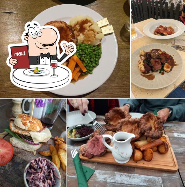 The Rising Sun, 32 Bowden Hl in Lacock - Restaurant reviews