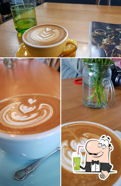 Tob Coffee, 7/56 Apollo Dr in Auckland - Restaurant menu and reviews