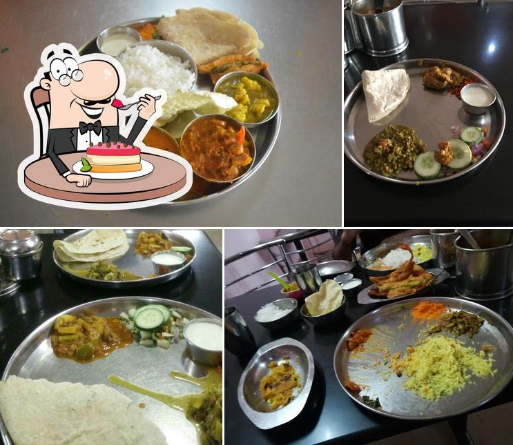Uttara Karnataka JOLADA ROTTI meals restaurant, Bengaluru, WH9V+J2P ...