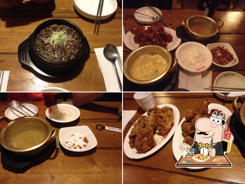 Ajuker Fried Chicken in Coquitlam - Restaurant menu and reviews