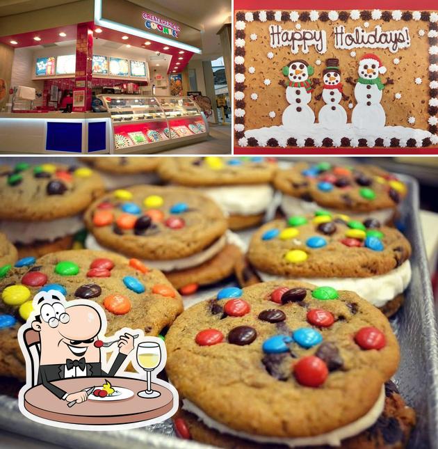 Best restaurants in Coastland Center Mall - Restaurant Guru