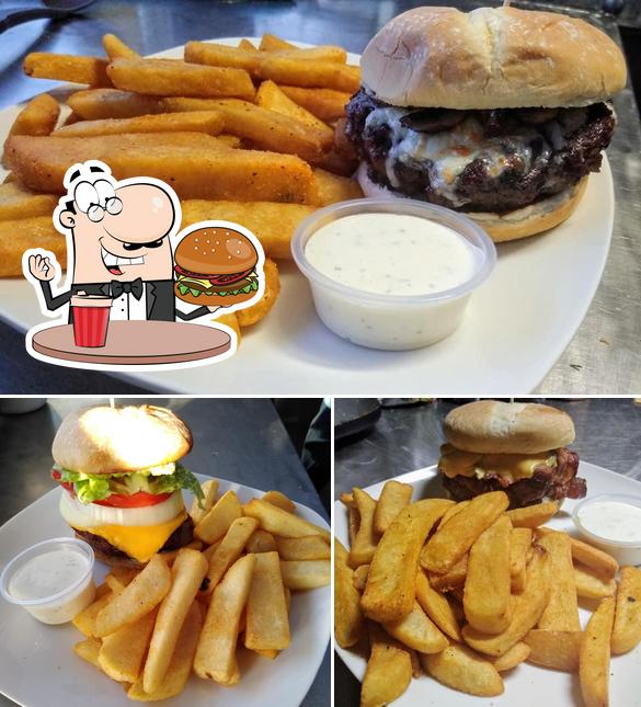 The Locals in Dinuba - Restaurant reviews