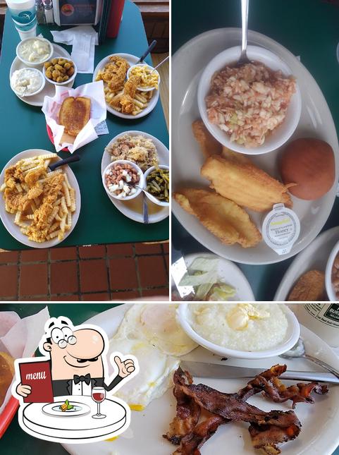 Hometown BBQ & Seafood, 501 Albemarle Rd in Troy - Restaurant menu and ...