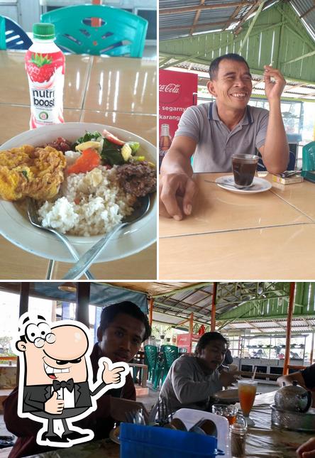 Mak Cik's Restaurant, Sambas - Restaurant reviews