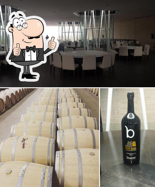 Bodega Buezo in Presencio - Restaurant reviews