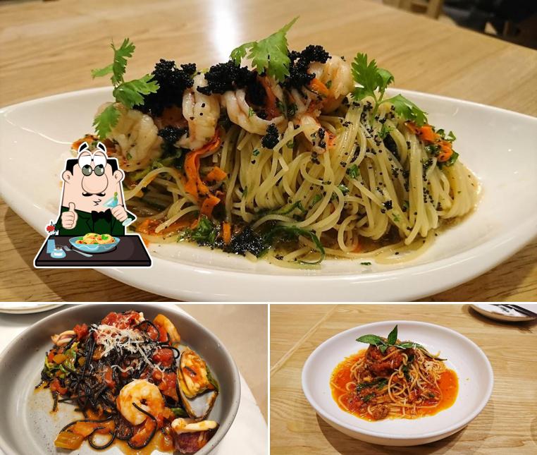 Spaghetti Factory Central World restaurant, Bangkok, 999/9 ศูนย์การค้า ...
