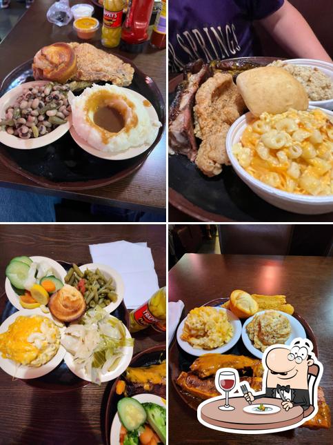 Thelma's Kitchen, 26 Mack St in Eufaula - Restaurant menu and reviews