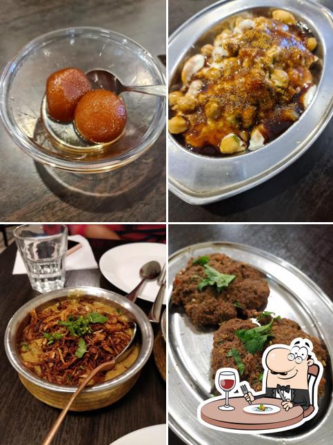 Man-O-Salwa, Clayton - Restaurant menu, prices and reviews