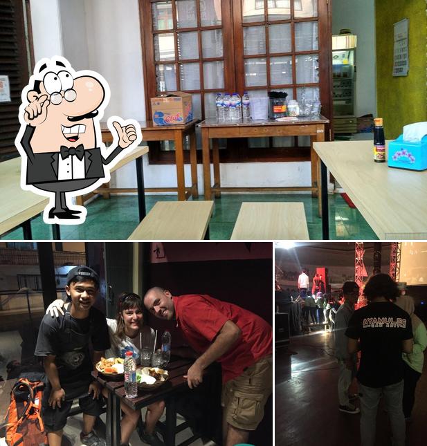 Ayam Uleg Cak Abit - Ketawanggede restaurant, Malang, Jl. Watu Gong No ...