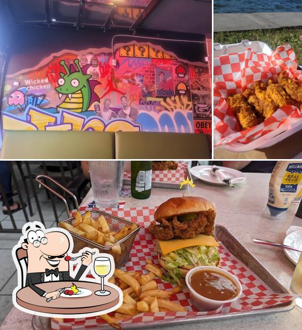 Coop Wicked Chicken Kelowna in Kelowna - Restaurant reviews