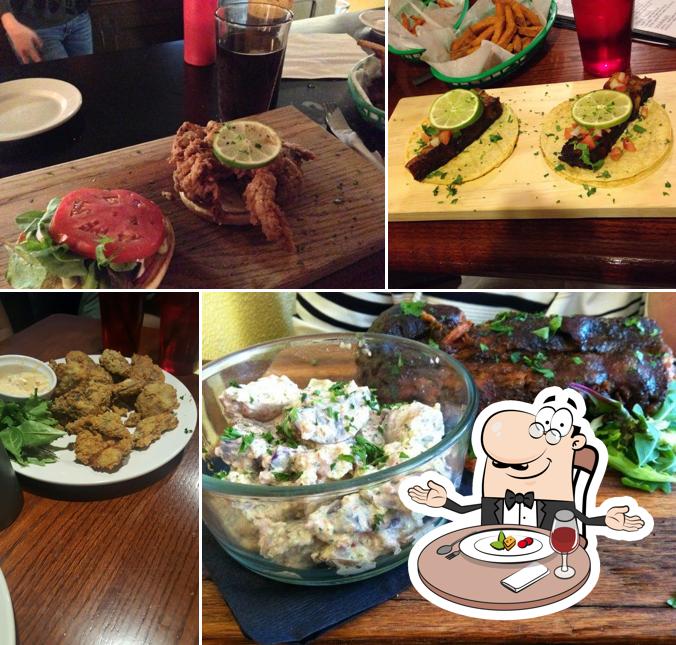 Hammerheads, 921 Swan St in Louisville - Restaurant menu and reviews