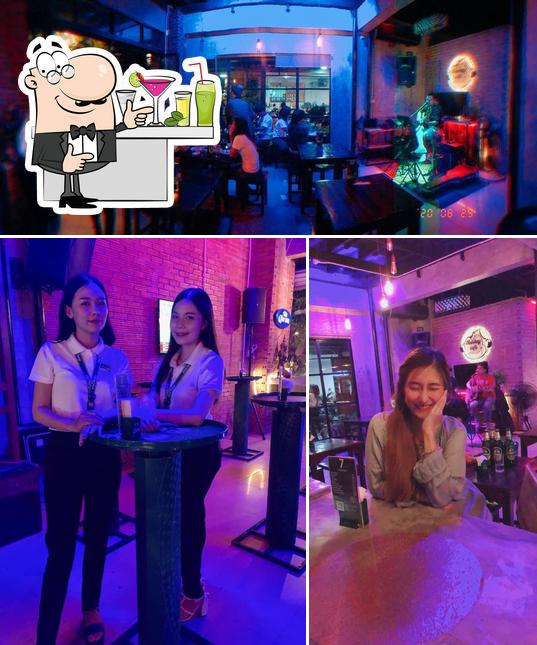 Monkey Cafe, Chiang Mai - Restaurant menu, prices and reviews