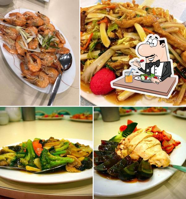 Emerald Garden restaurant, Manila, Roxas Boulevard Ermita - Restaurant ...