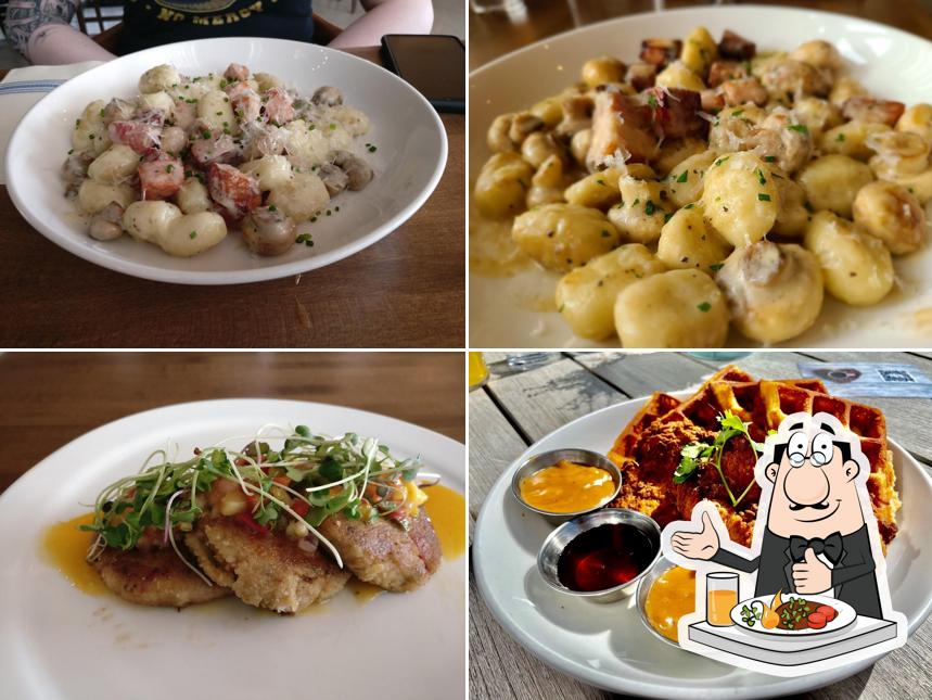 Starbelly Open Kitchen & Lounge in Calgary - Restaurant menu and reviews