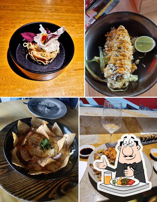 Kinjo Barrio Asiático Prado, Bogotá - Restaurant menu and reviews