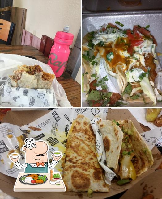 Holé Molé, Long Beach - Restaurant menu, prices and reviews