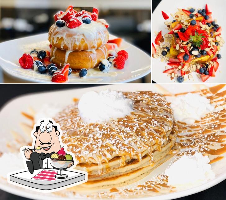 Triple Berry Café, Crystal Lake - Restaurant menu, prices and reviews