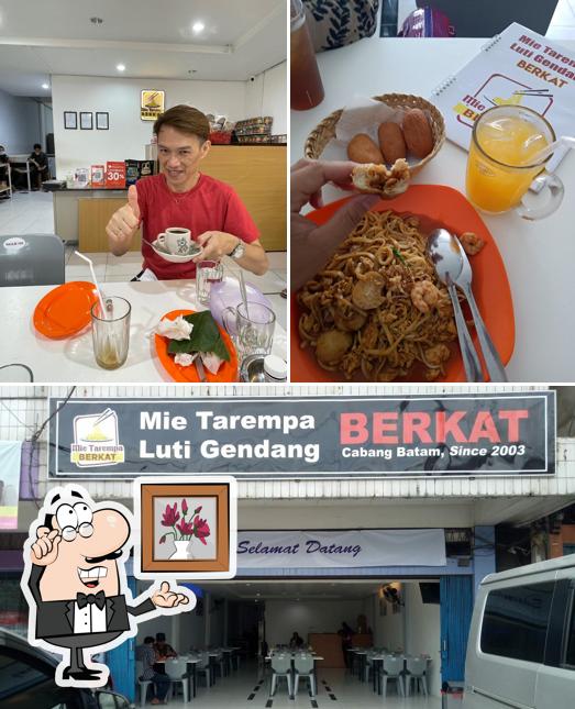 MIE TAREMPA BERKAT restaurant, Pekanbaru, Jl. Riau No.45 - Restaurant ...